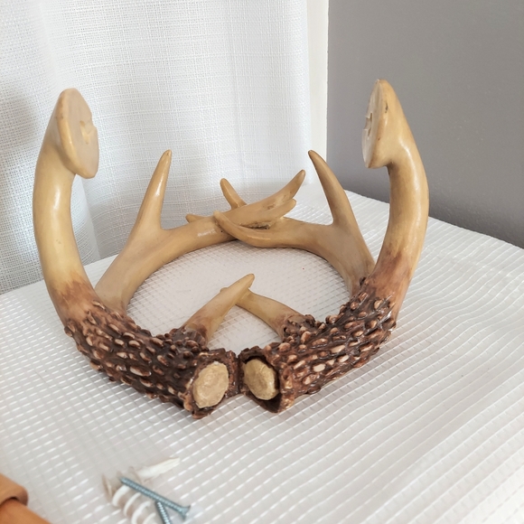 Rivers Edge | Bath | Deer Antler Toilet Paper Roll Towel Holder Poly ...